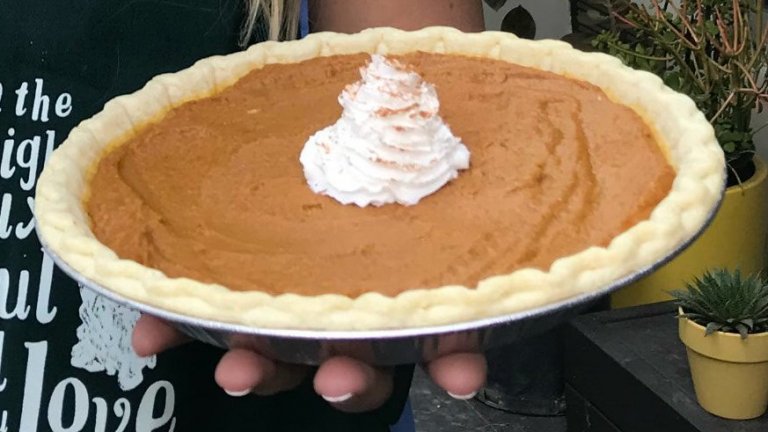 Super-Easy Vegan Pumpkin Pie in 3 Easy Steps | PETA