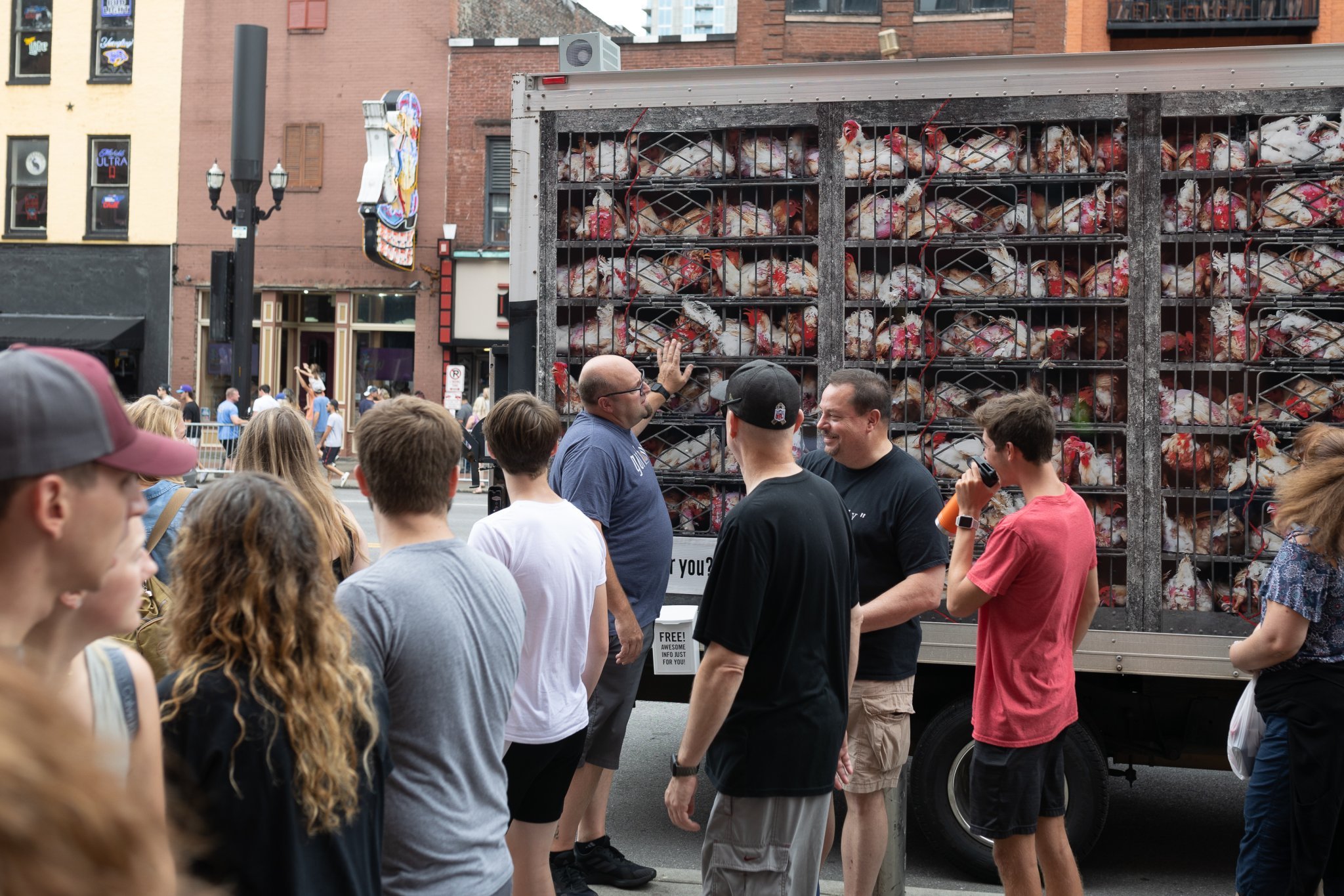 ‘Hell on Wheels’ Chicken Truck Exposes the True ‘Egg Crisis’ | PETA