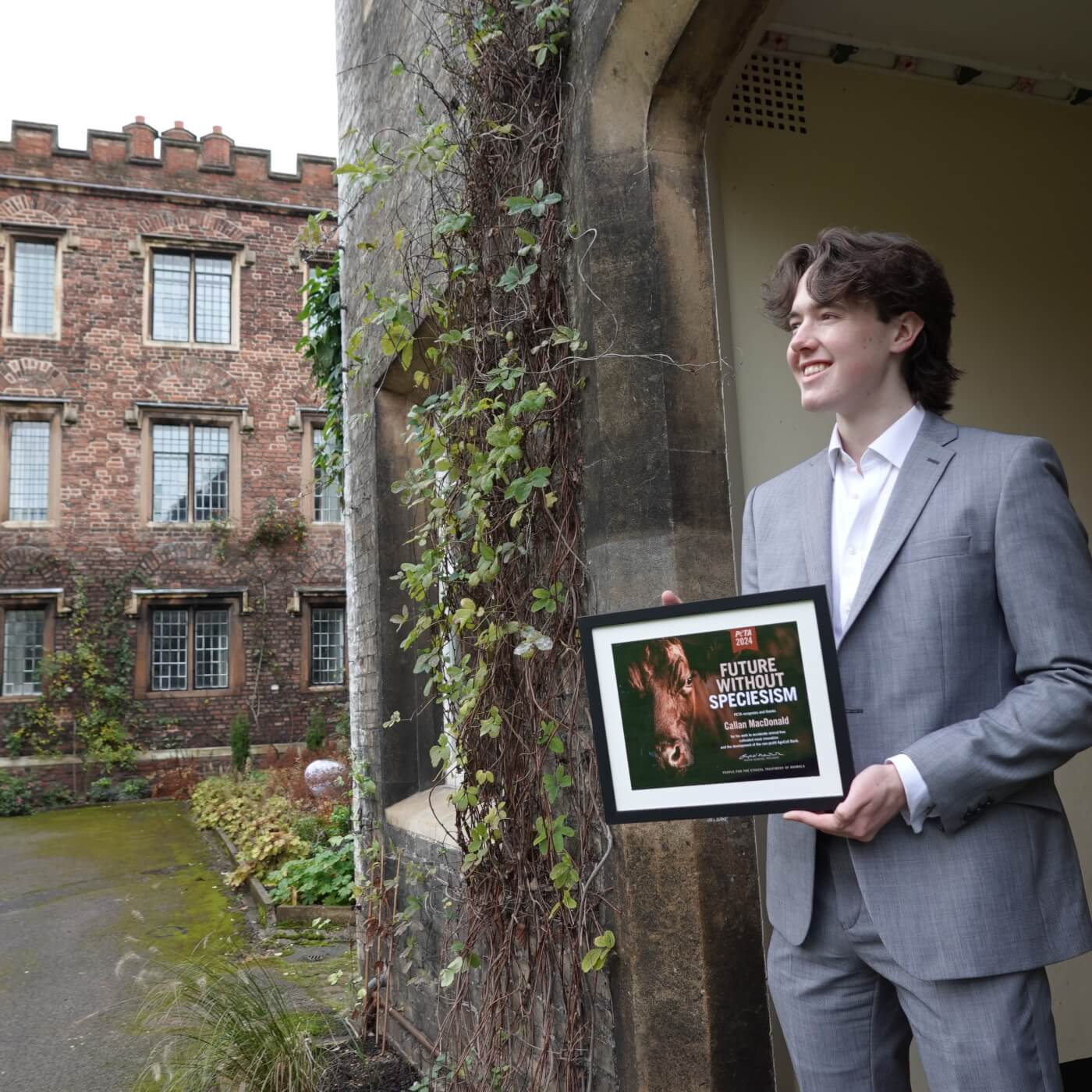 The Future of Cultivated Meat Wins PETA’s Cash Award | PETA