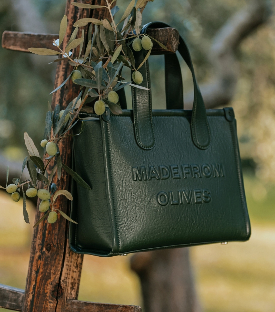 It's an Apple... Wait, Now It's a Bag | PETA